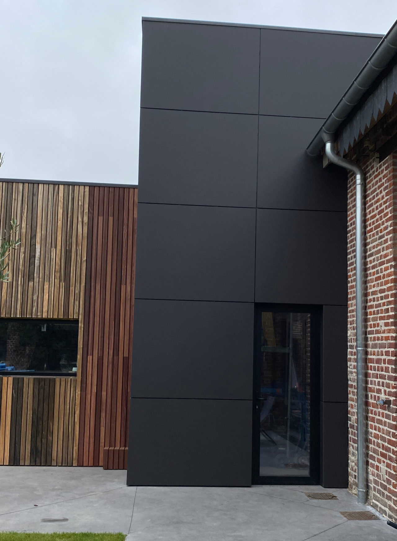 Bardage en padouk et Equitone Natura | Solution Habitat